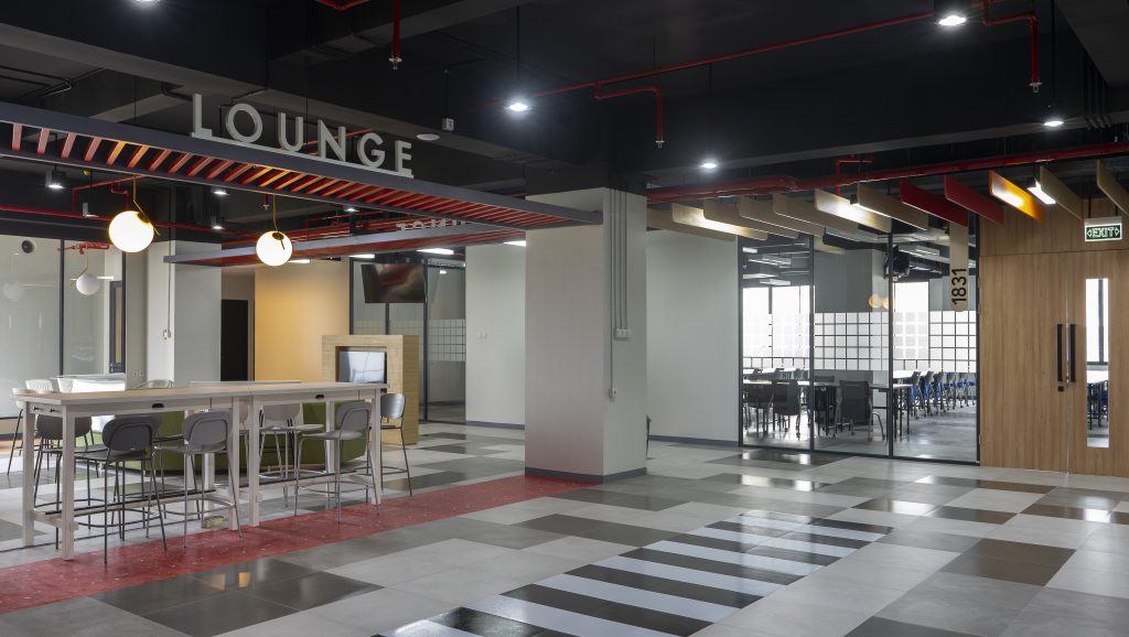 Fasilitas - Desain & Bisnis Produk Fashion