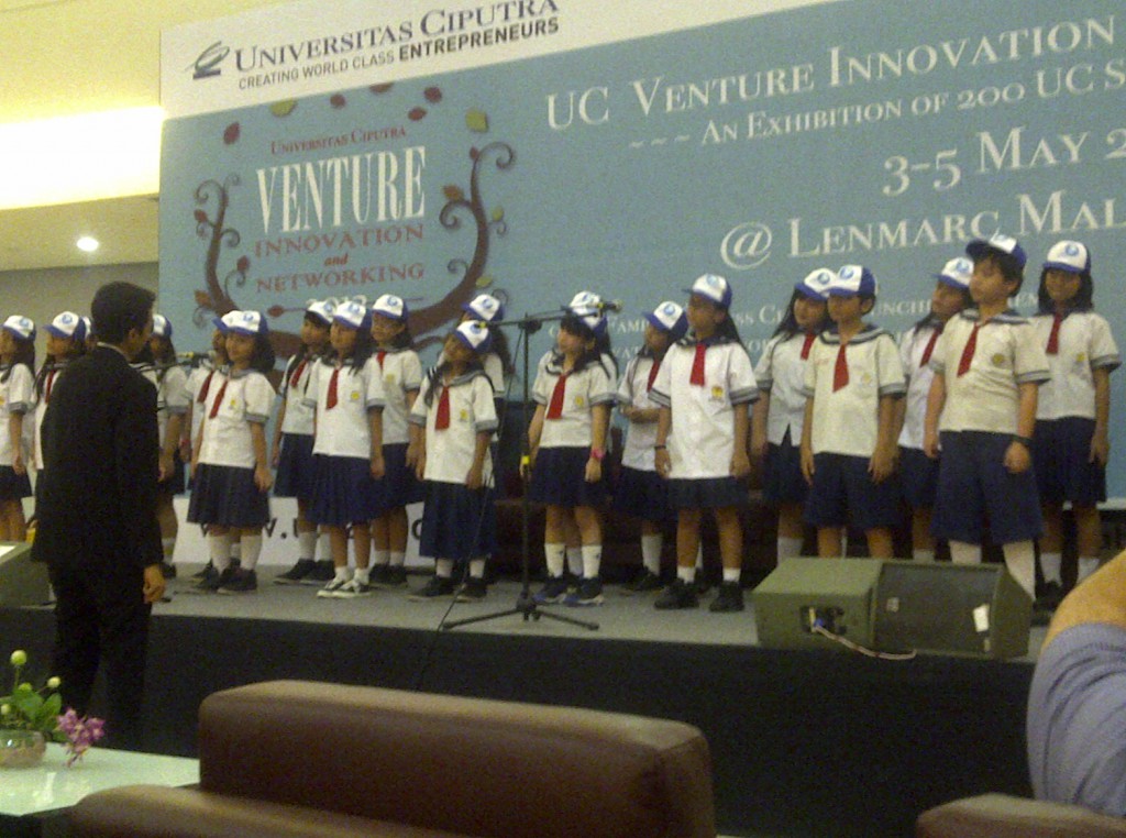 Family Business - Universitas Ciputra